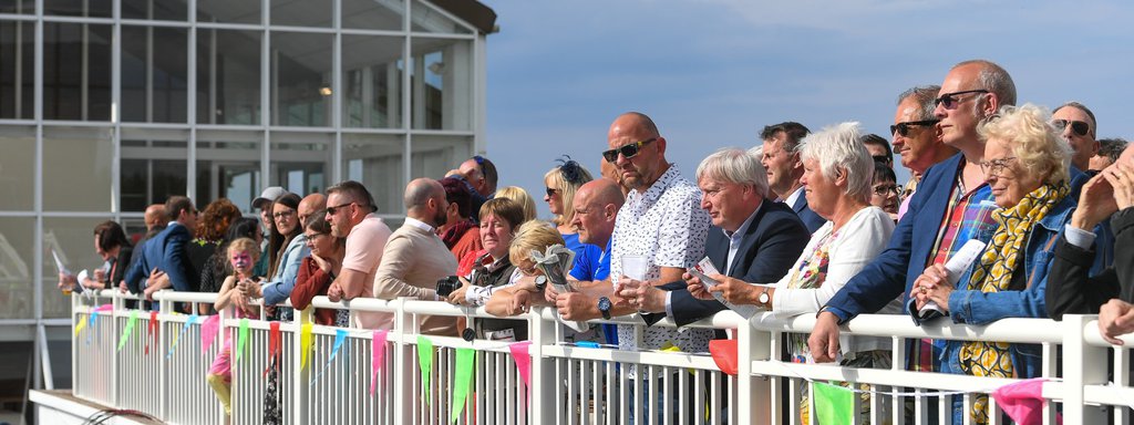 Redcar Racing — Home